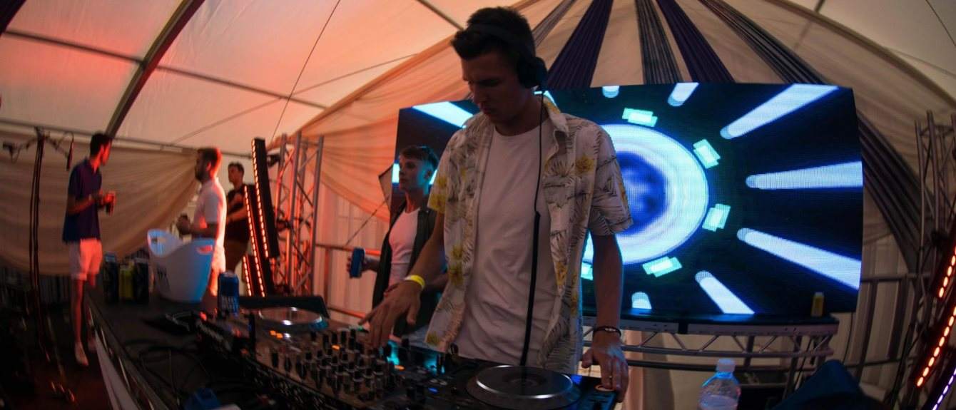 Rich James · Artist Profile