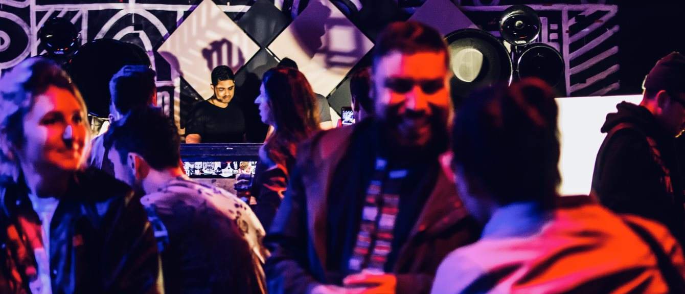 RO (20) · Artist Profile