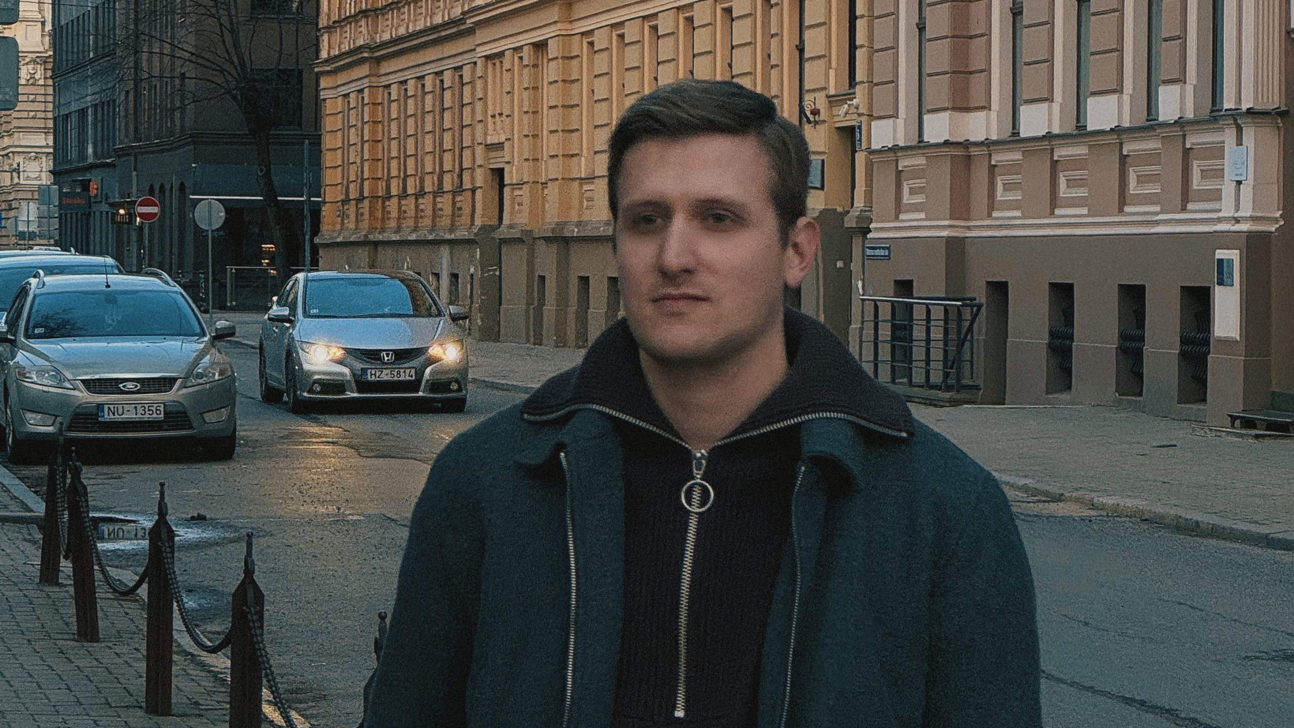 Steinn · Artist Profile