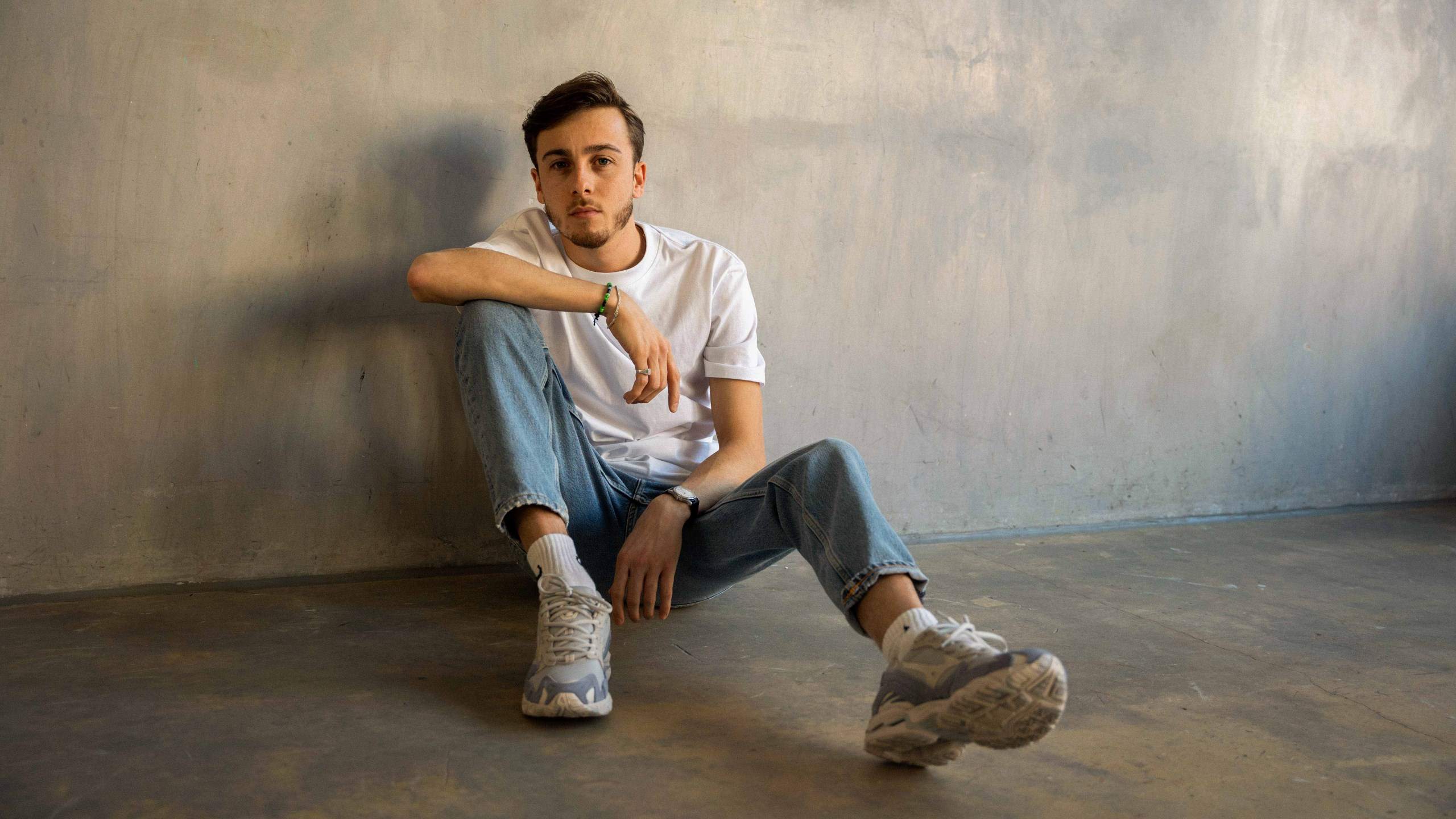 Sem Jacobs · Artist Profile