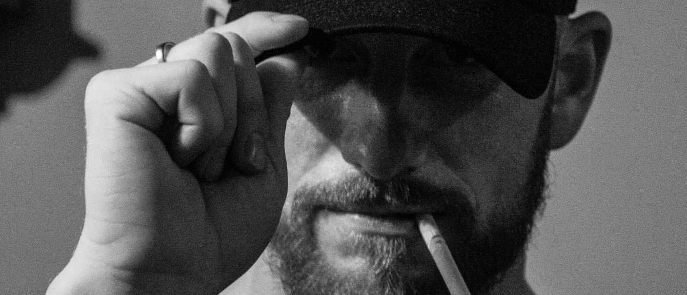 Tom Arthur · Artist Profile