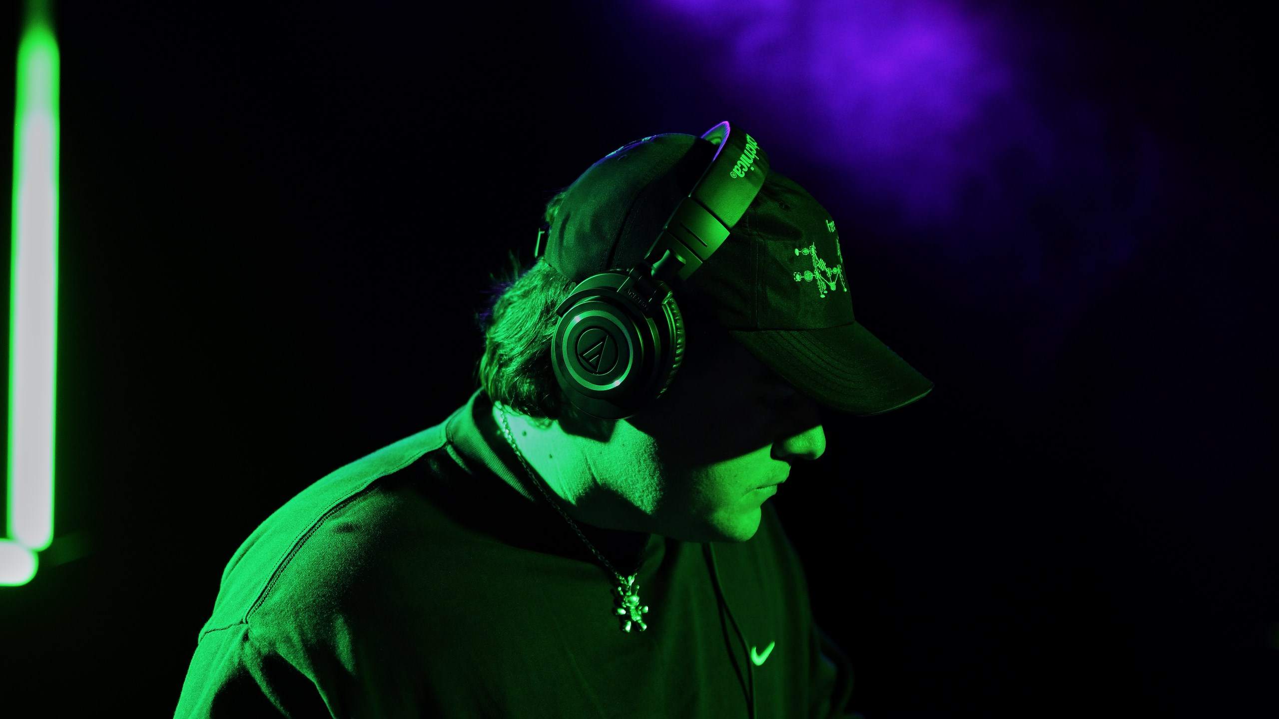 Topher the Alien · Artist Profile