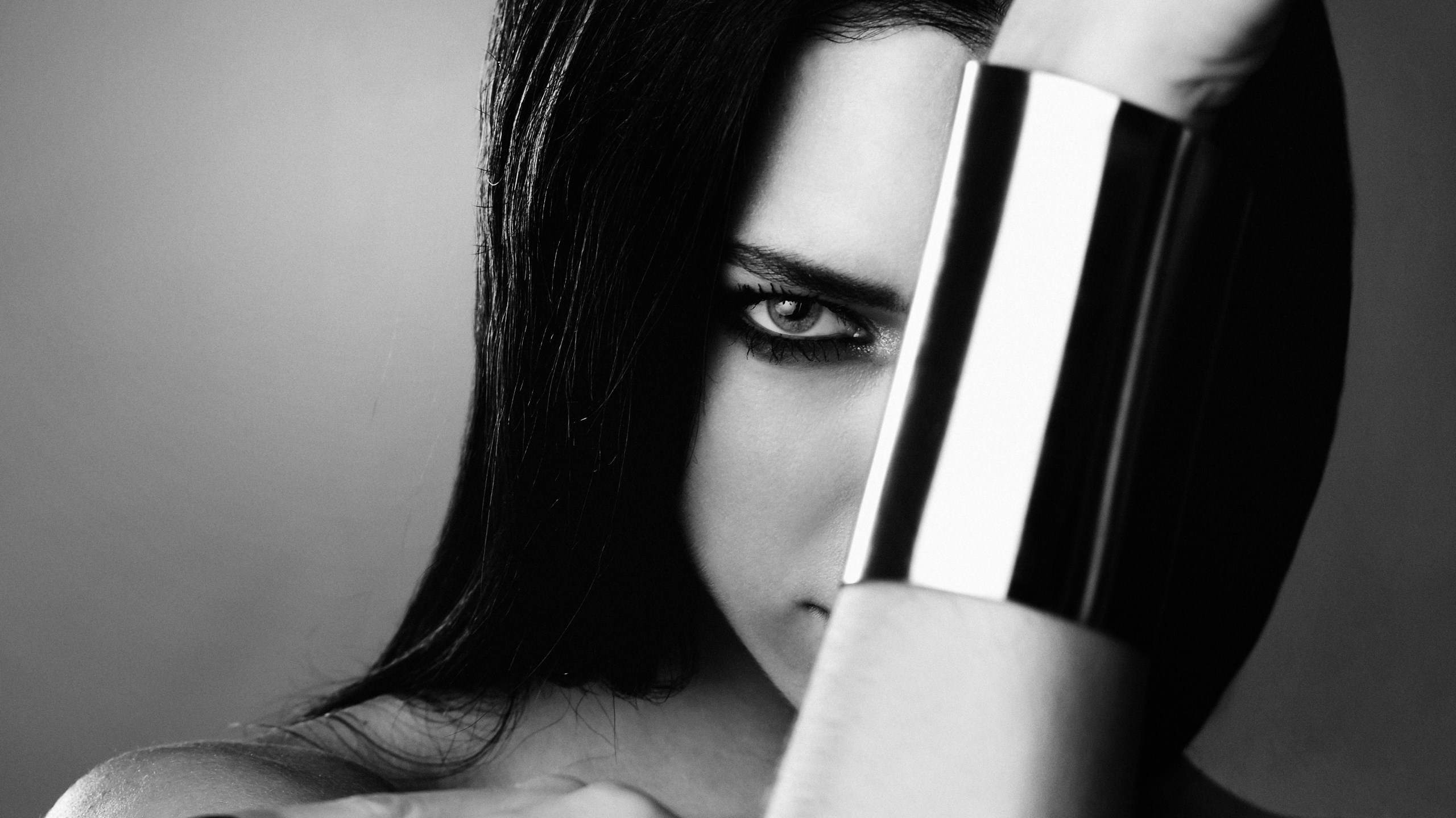 Victoria Arena · Artist Profile