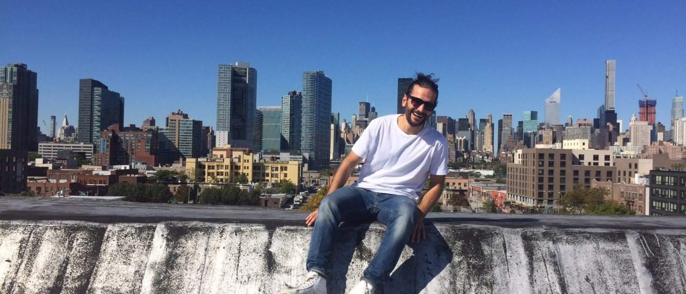 Volkan Akin · Artist Profile