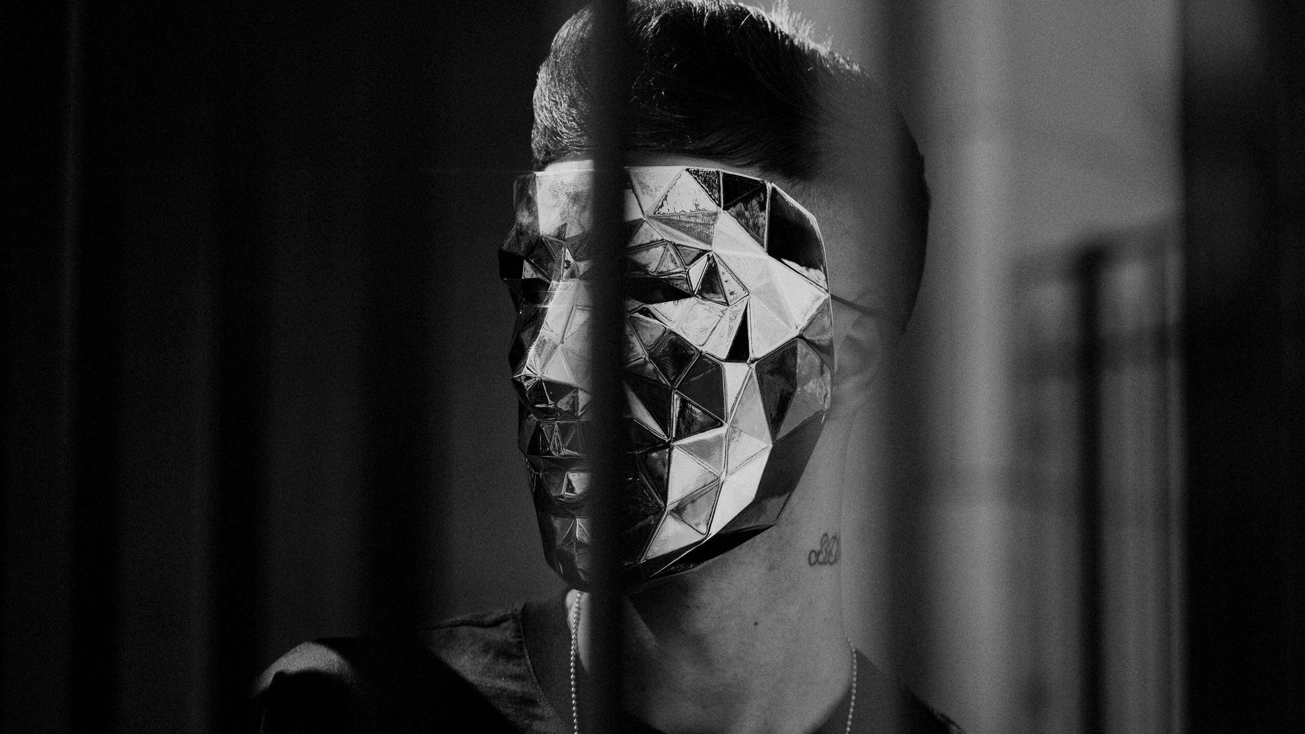 Zomby · Artist Profile