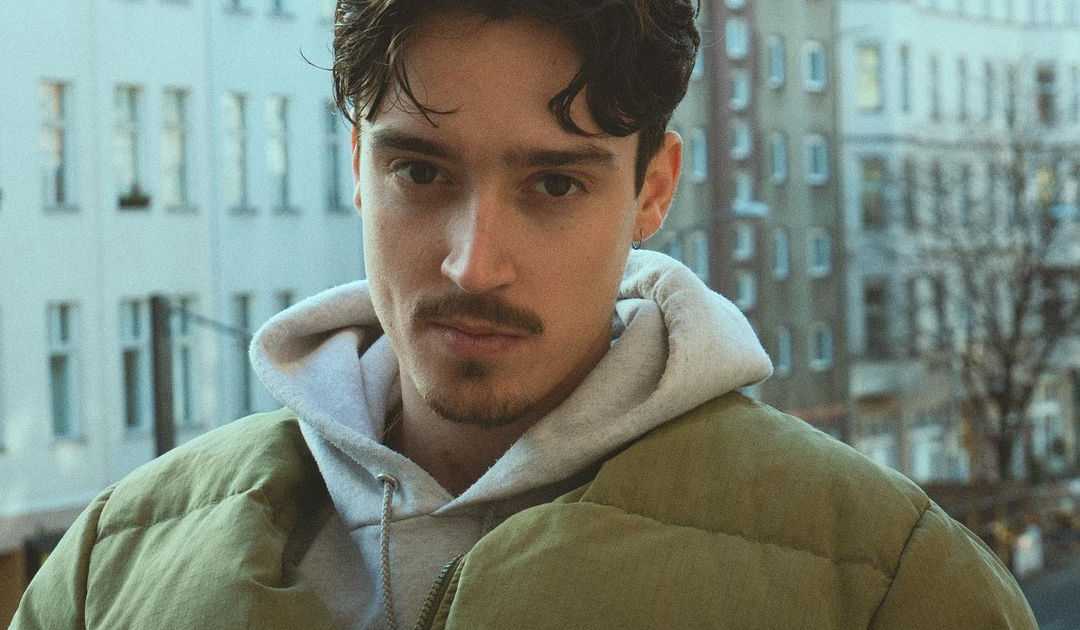 Pyramid Events presents: Cody Currie at Bang Bang Tempe, Arizona