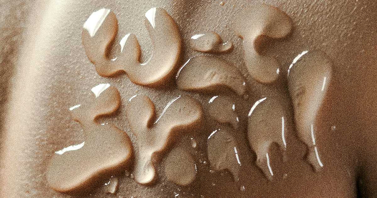 Wet Skin - First Brunch at Kreuzwerk, Berlin