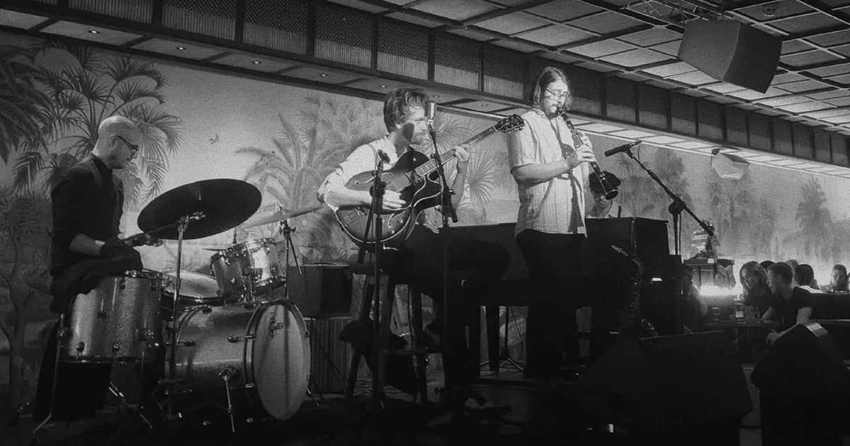 Blue Bottle Club: Rock N Roll-Infused 1930's Jazz (DJ Set by LayKus) at ...