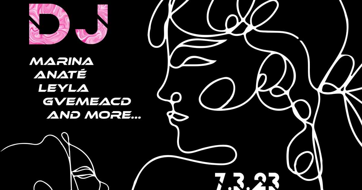 God is a female DJ en Roderich, Berlín