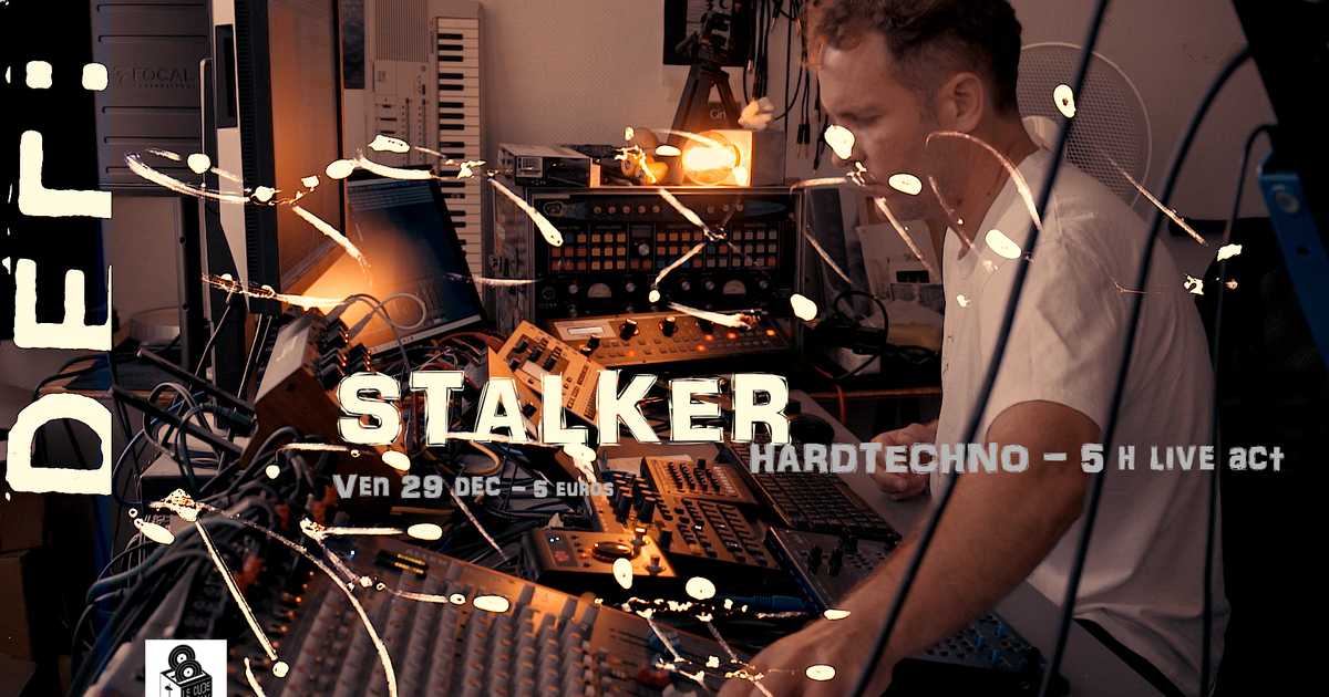 S T A L K E R . Live act at TBA - Le Cube à Ressort. BREST, West