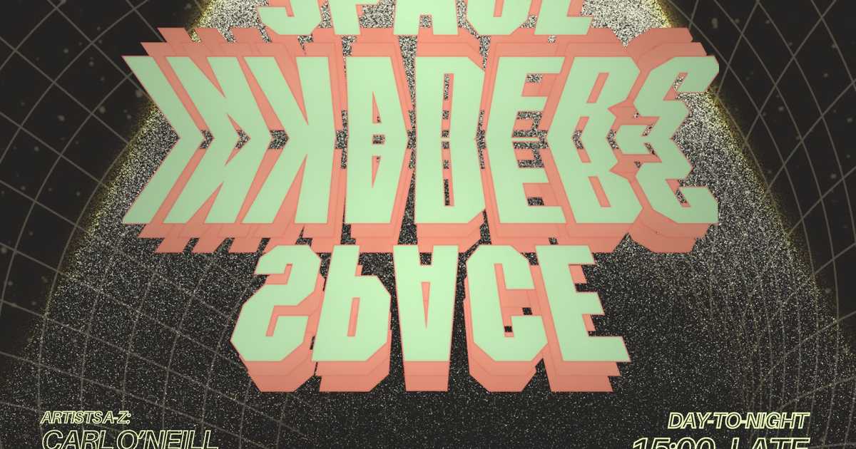 Space Invaders (Day-to-Night) en Four Quarters, London