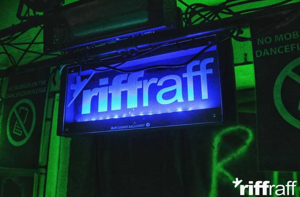 Riffraff presents James Suggett & More bei Base Camp, North