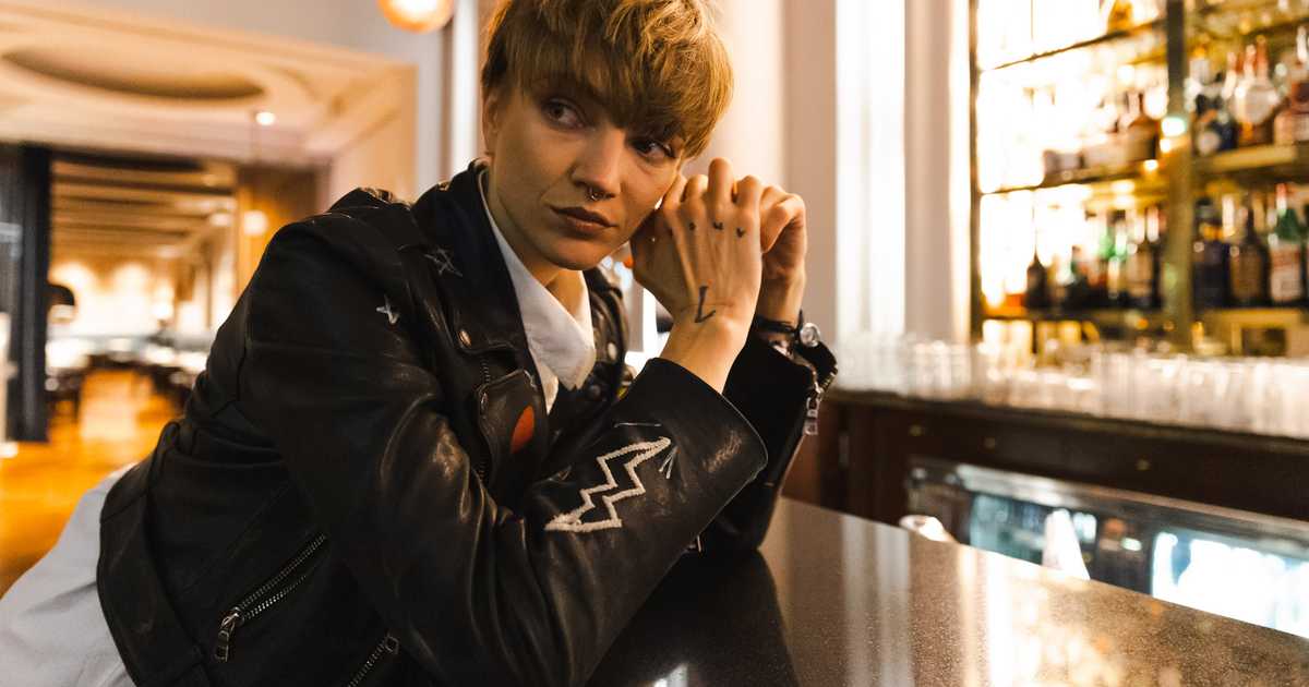 Resident DJ Rie Kiriiaka at Hotel Diana Majestic, Milan